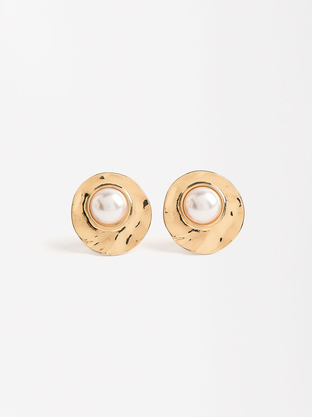 Round Earrings With Pearl