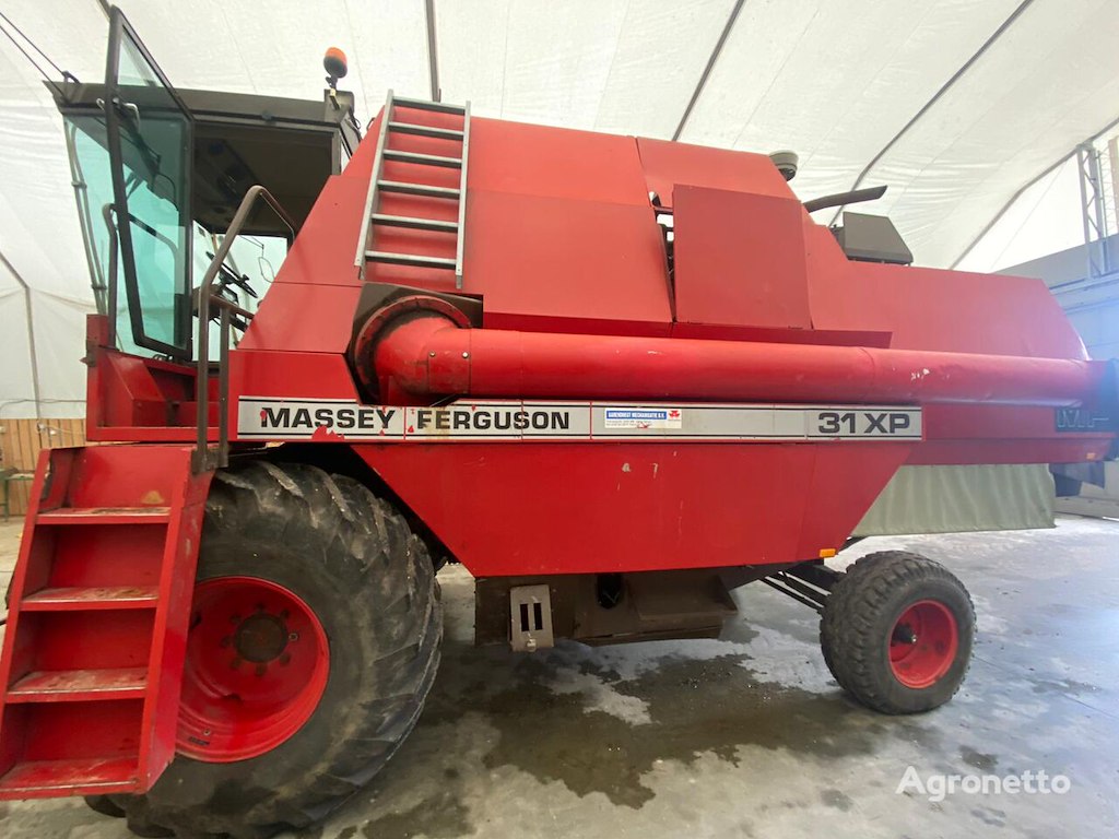 Massey Ferguson XP 31 kombajn za žito