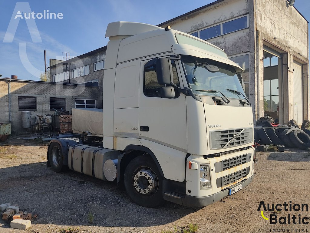 Prodaje se Volvo FH12 tegljač na aukciji