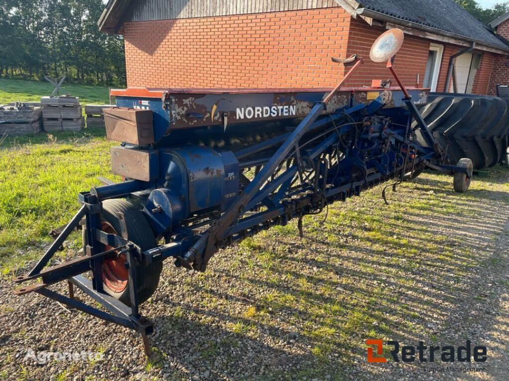 Prodaje se Nordsten 4-meter såmaskine / seed drill mehaničku sejalicu na aukciji