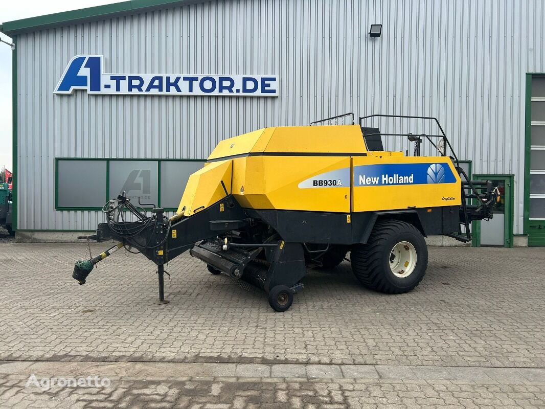 New Holland 930A balirka za četvrtaste bale