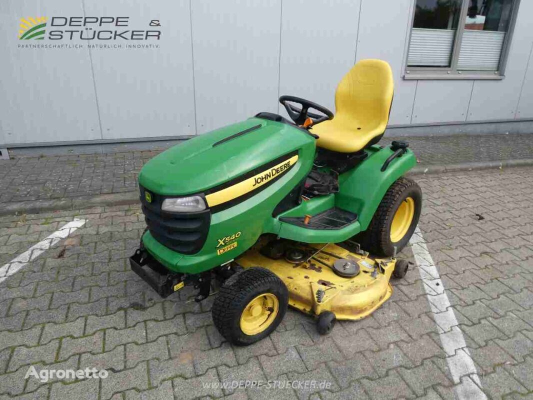 John Deere X540 kosilica za travu