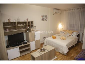 Studio Apartman VasRaj2 - Novi Sad Rotkvarija