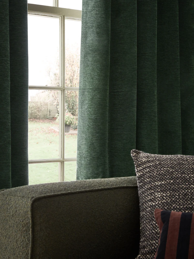 Green Soft Touch Chenille Super Thermal Eyelet Curtains