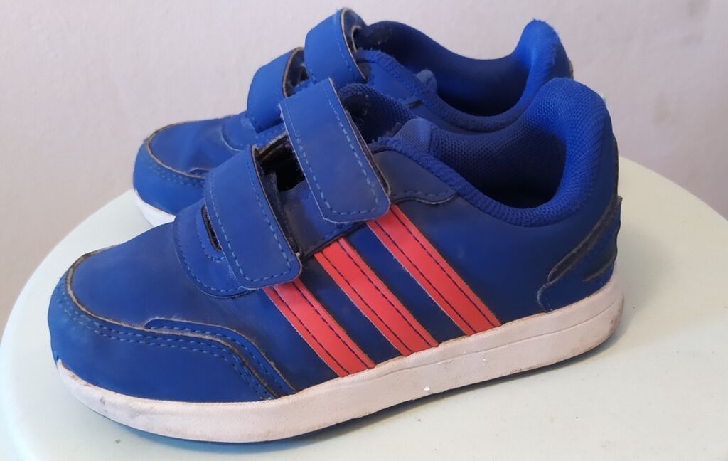 Adidas, Veličina - 25