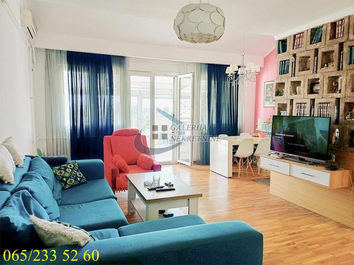 ID 5300, Beograd, Novi Beograd Blok 44