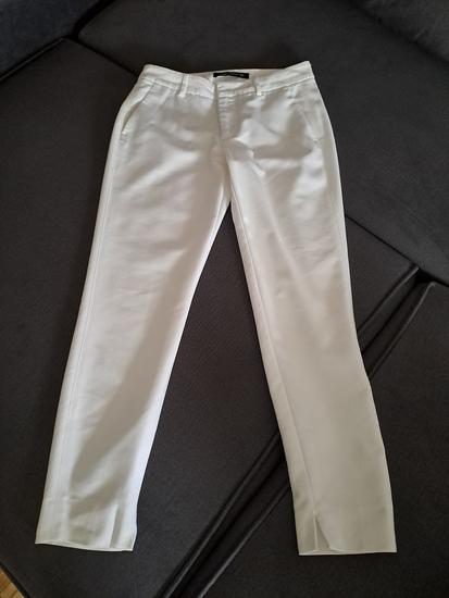 Zara bele pantalone