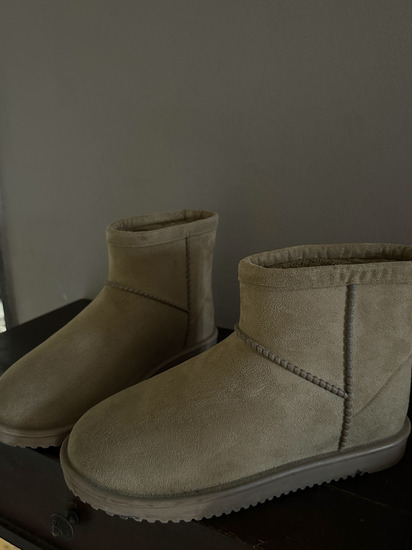 Ugg cizme