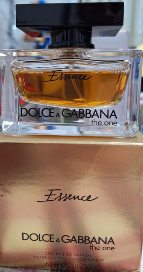 Nov D&G Essence the one