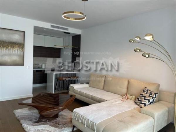 Omladinskih brigada, Dvosoban stan za izdavanje, 62m2, 1.600€