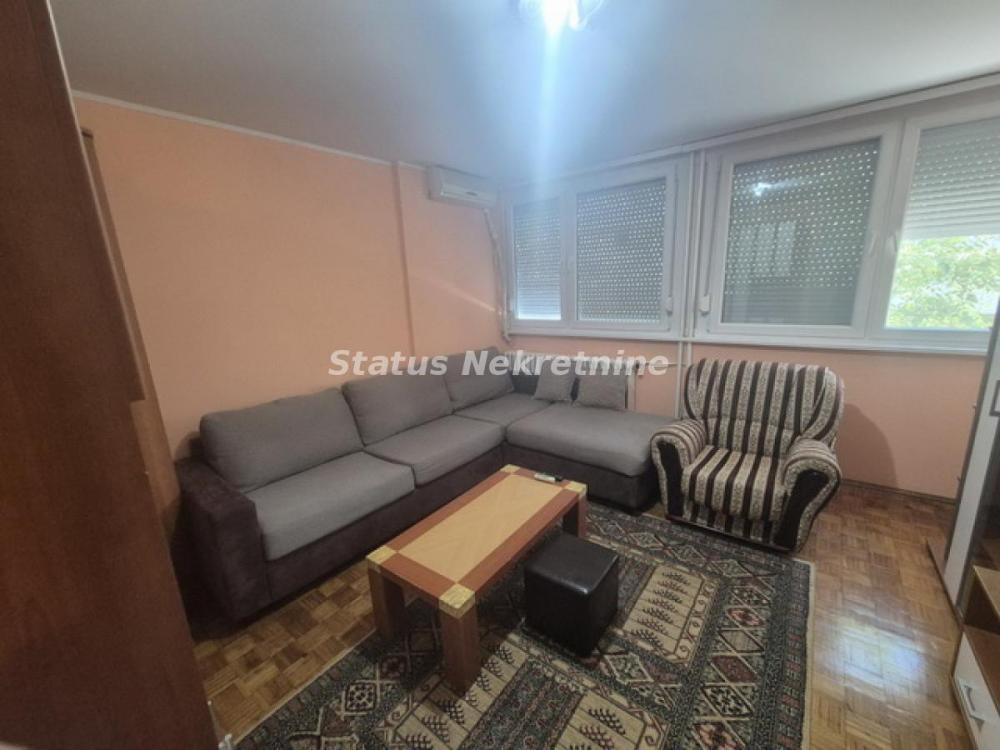 Jednoiposoban stan za izdavanje, 40m2, 400€