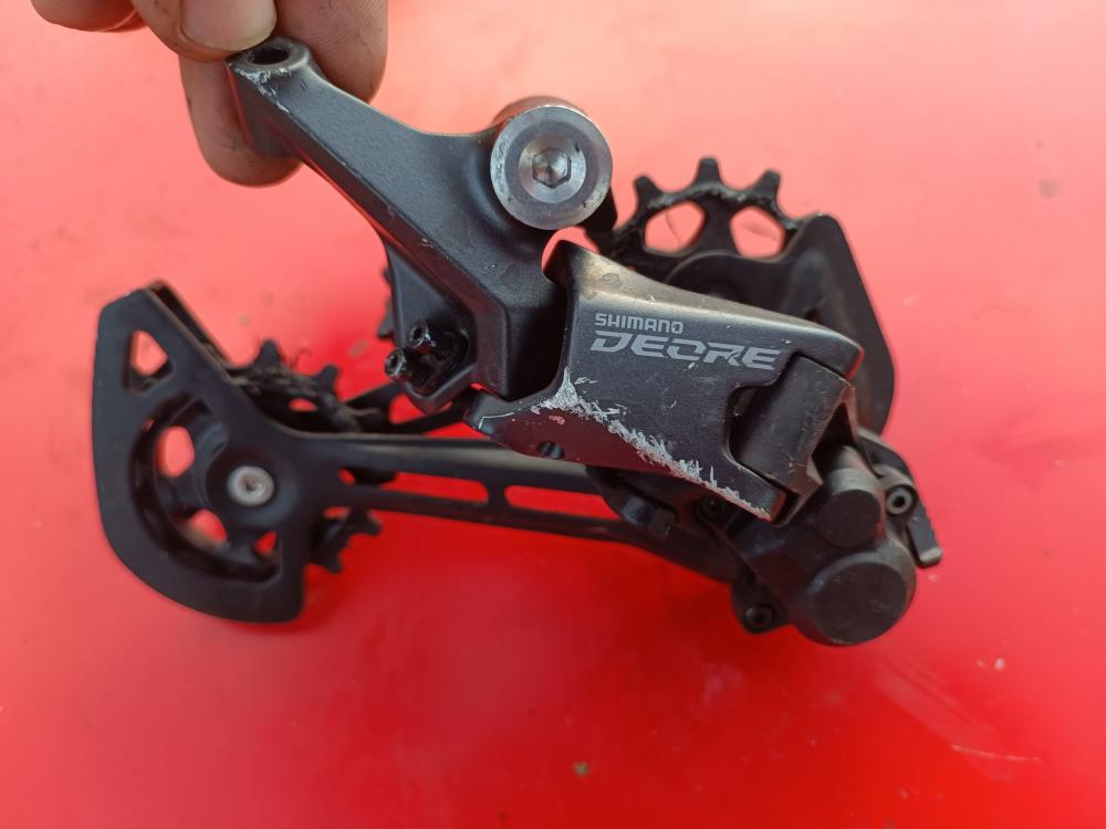 Shimano Deore M5100 zadnji menjac