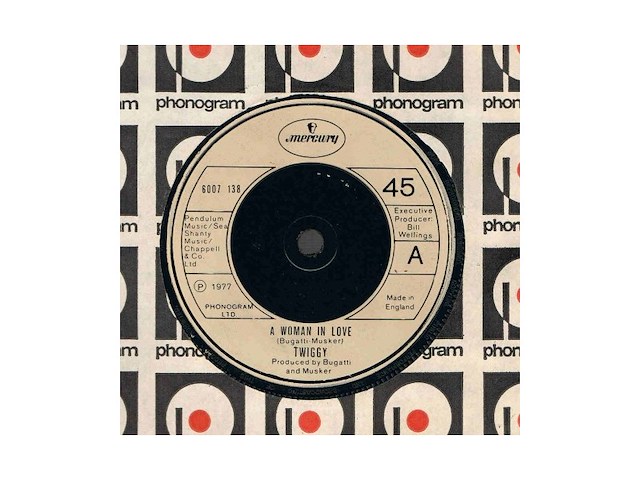 Twiggy – A Woman In Love 	 Vinyl, 7`, 45 RPM, Moulded L