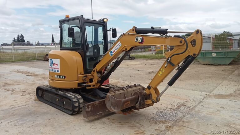 Mini bager < 7t
Caterpillar 303.5E2 CR with 3 buckets