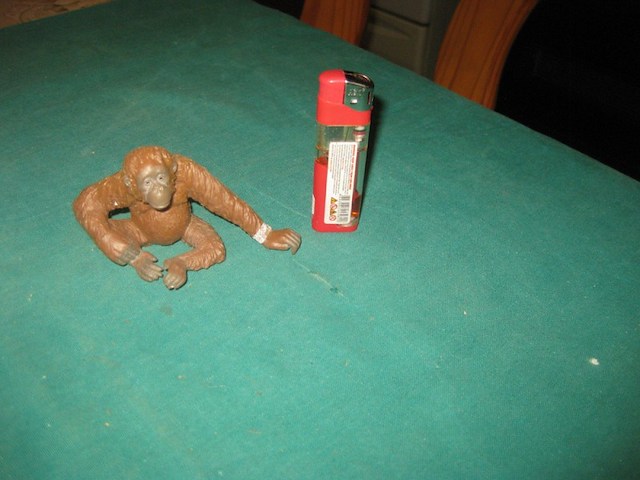 Figura - Majmun orangutan (2021) Schleich, McDonald`s