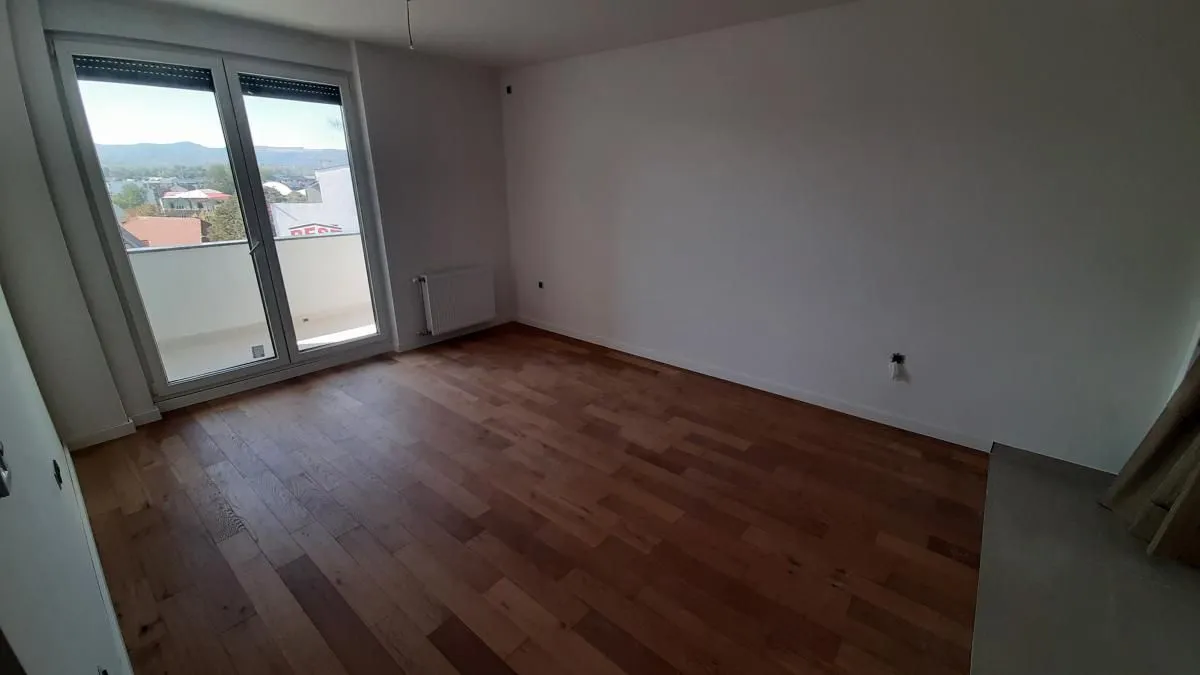 Izdavanje, dvosoban stan, 50m2, Bulevar patrijarha Pavla, Novi Sad, Novi Sad