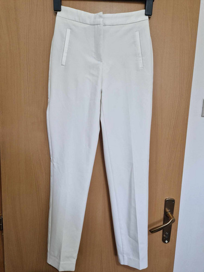 Zara pantalone