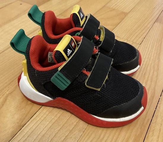 Adidas lego patike