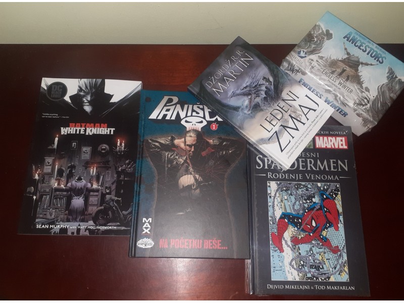 BATMAN - White Knight,PANIŠER 1,Spajdermen...LOT