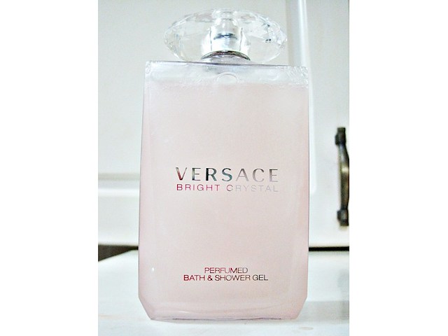 VERSACE Bright Crystal Perfumed Bath &; Shower gel