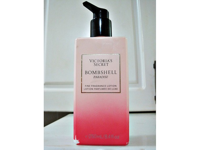 Victoria`s Secret Body Lotion Bombshell Paradise