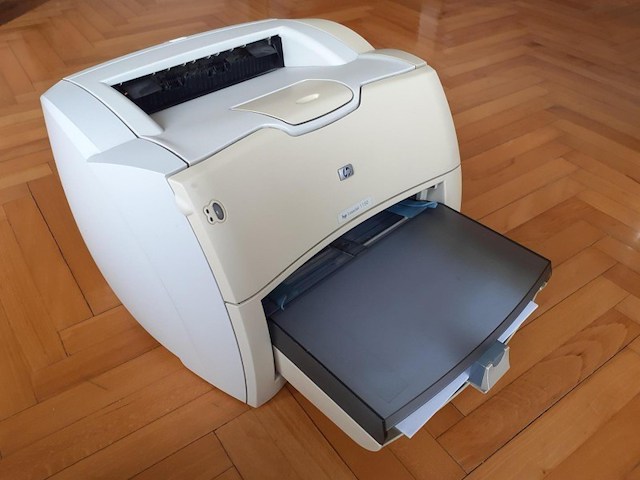 Laserski štampač HP LaserJet 1150 + NOV toner