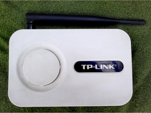 TP-LINK WR-340G 54M Wireless router.