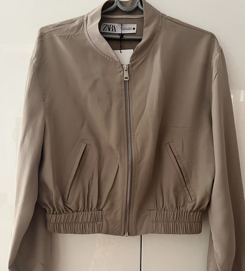 Zara bomber jakna NOVO