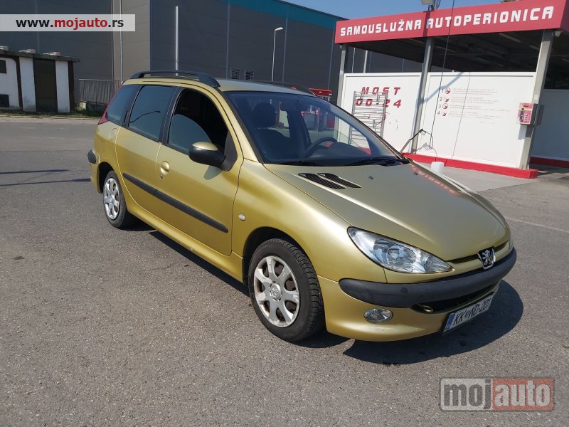 Peugeot 206 stranac