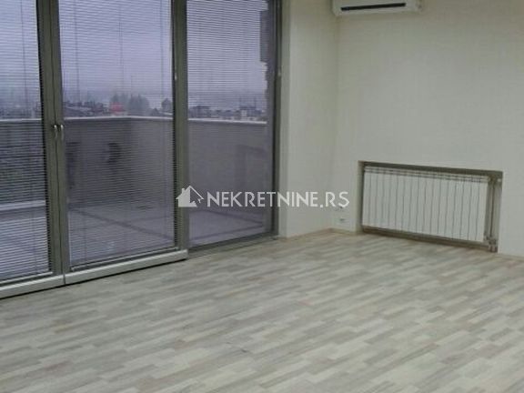 Brankova, poslovni prostor, 210m2 ID 2384-1