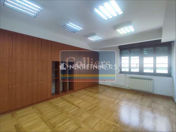 Vračar, Beogradska, Kneginje Zorke, Poslovni prostor, 142.00m2, 1400 EUR