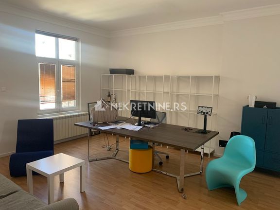 Centar, 105m2, LUX ID 13577-1