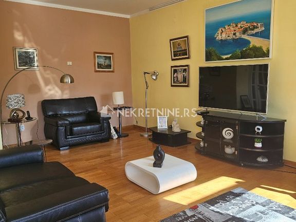 APARTMAN TAŠMAJDAN