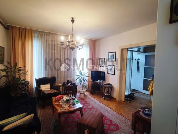 Vračar, Crveni krst, Šumatovačka, 4.0, 99m2, 380000 EUR