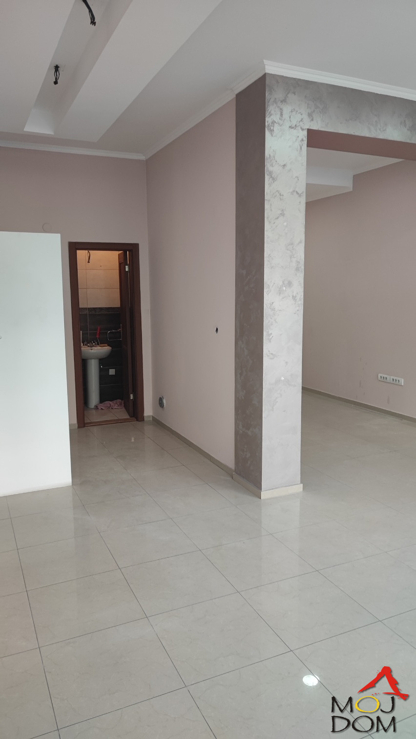 Lokal,NOVI SAD,DETELINARA,kv: 42, € 79310, ID: 8000650