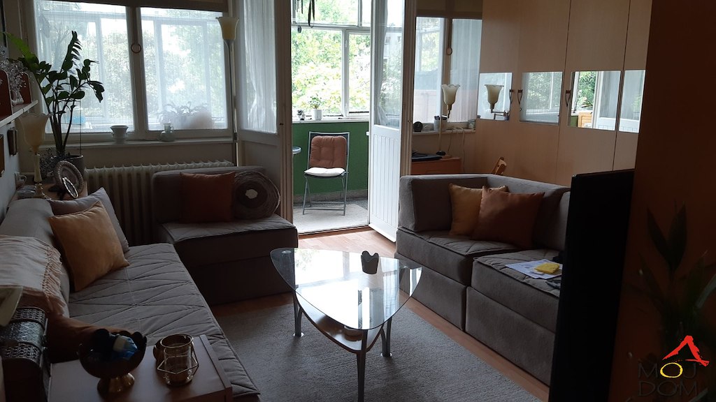 Stan,NOVI SAD,STANICA,kv: 57, € 123600, ID: 1024922