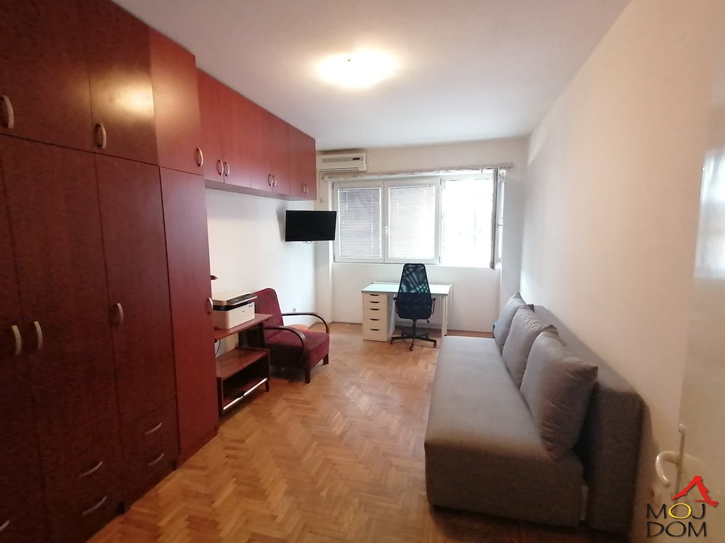 Stan,NOVI SAD,SOCIJALNO,kv: 30, € 86550, ID: 1027944