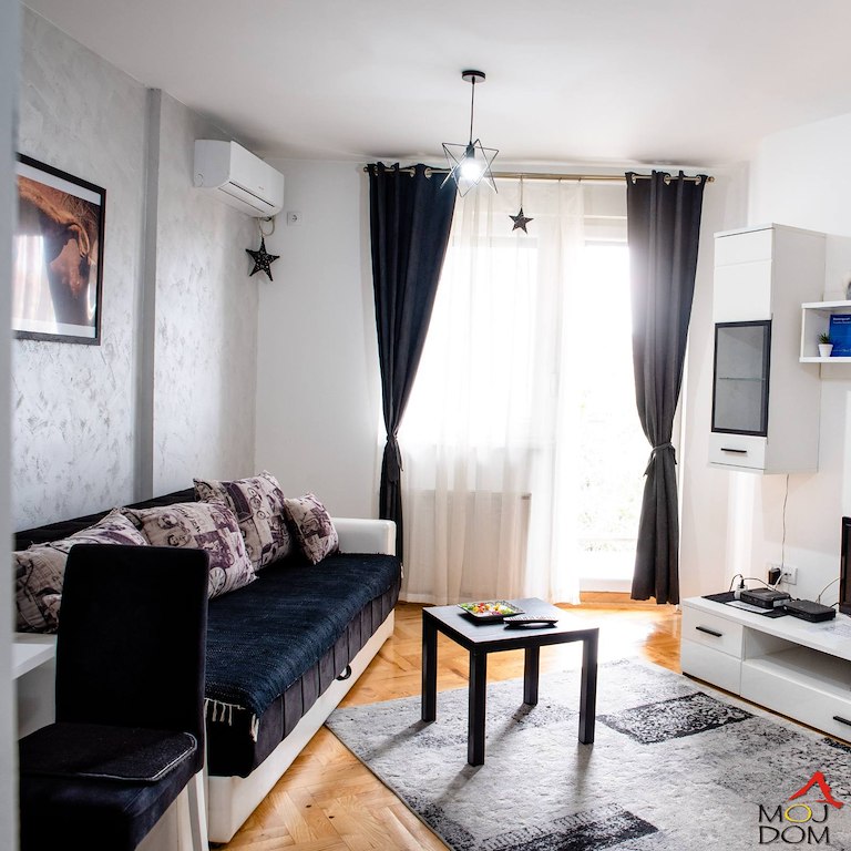 Stan,NOVI SAD,PODBARA,kv: 41, € 500, ID: 9102204