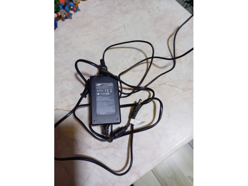 Samsung 12v2.5a adapter