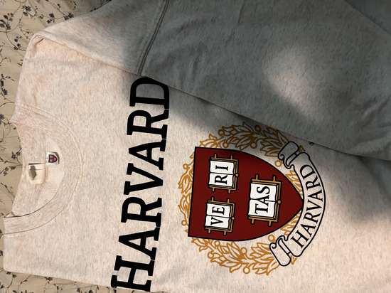 Harvard H&M duks