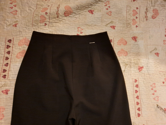 Crne Pantalone ps fashion