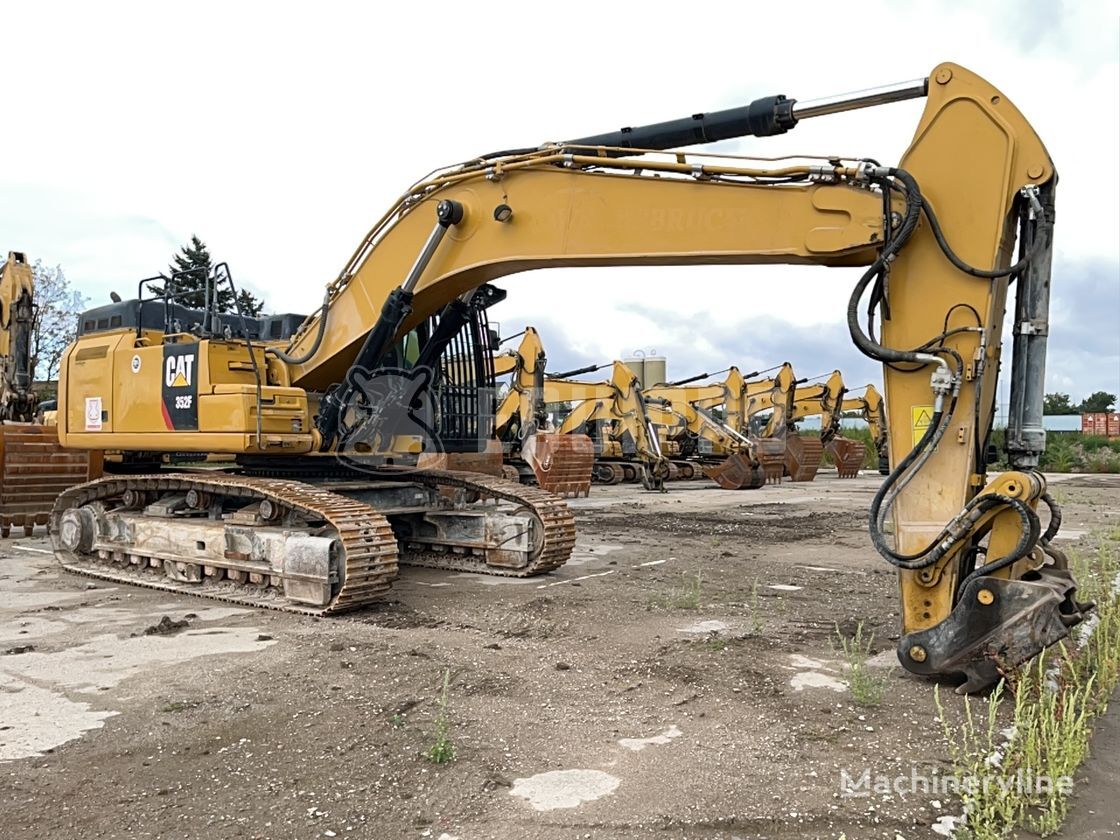 Caterpillar 352F with OQ-90 quickcoupler (without bucket) bager guseničar