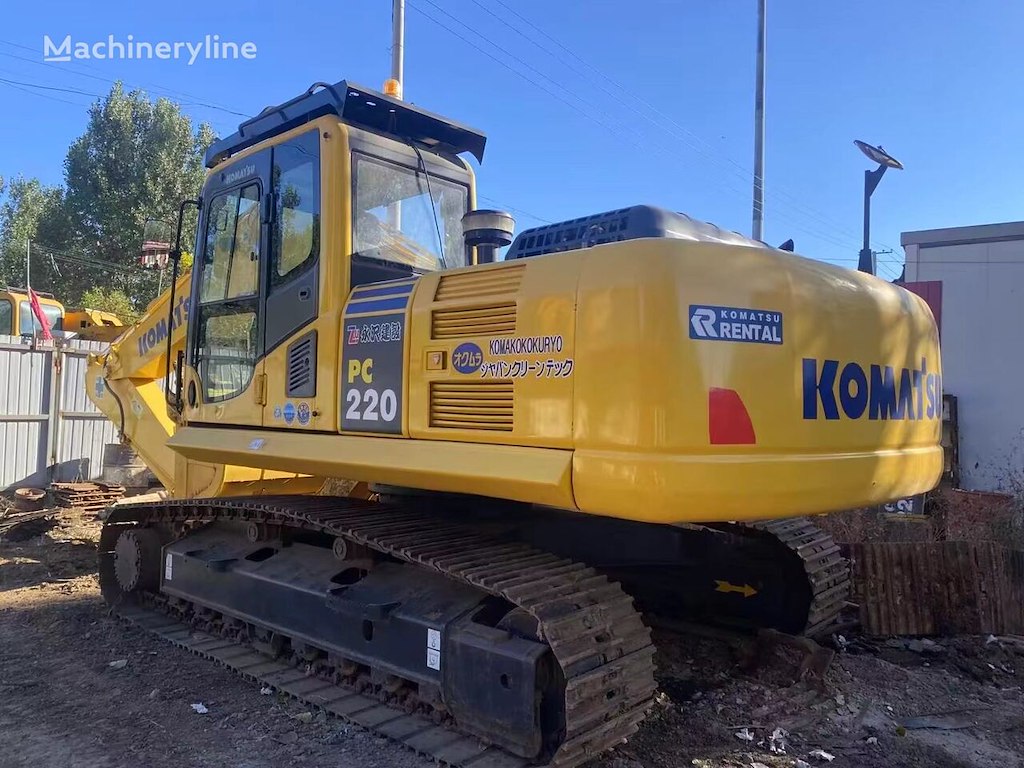 Komatsu PC220 bager guseničar