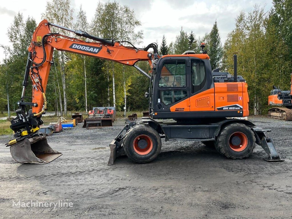 Doosan DX 165 WR-7 + Leica 3D bager točkaš