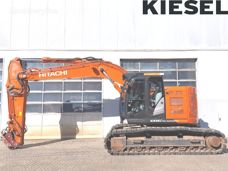 Hitachi ZX225USLC-6 bager guseničar