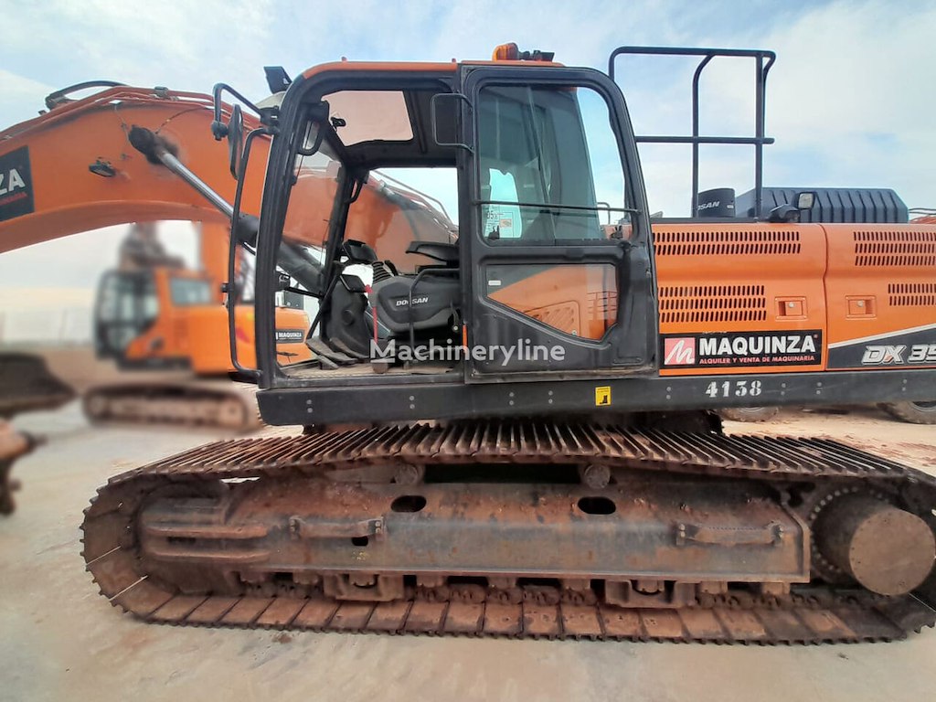 Doosan DX350LC-7 bager guseničar