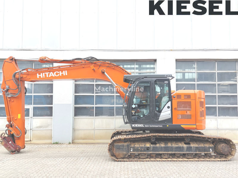 Hitachi ZX225USLC-6 bager guseničar