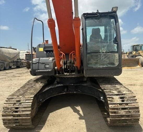 Hitachi ZX210H-3 bager guseničar