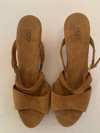 UGG sandale