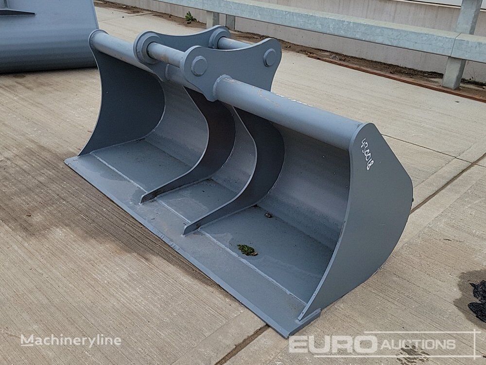 Prodaje se 70" Ditching Bucket 65mm Pin to suit 13 Ton Excavator sejalnu kašiku na aukciji